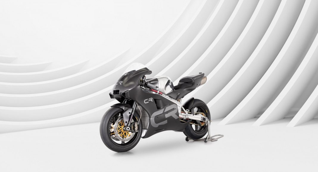 Crighton CR700W - napędzany silnikiem Wankla o mocy 220 KM i ważący ...